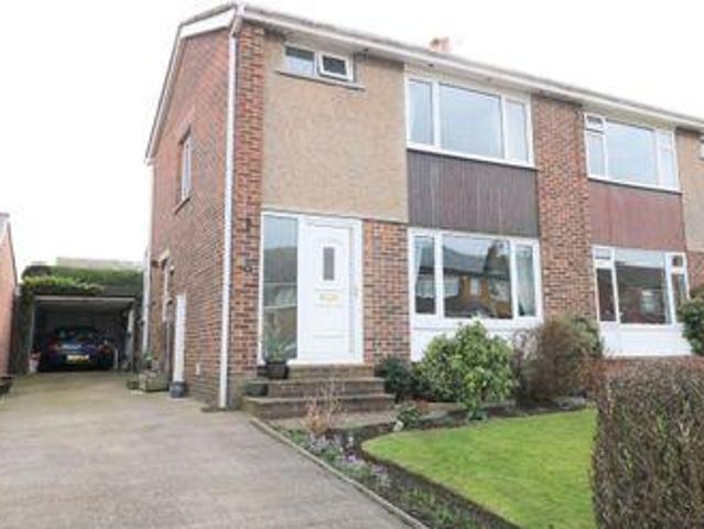 3 Bedrooms Semi detached house for sale in Stratton Road, Brighouse HD6