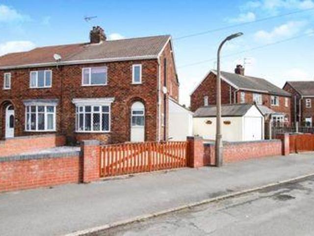 3 Bedrooms Semi detached house for sale in Stratford Drive, Scunthorpe, Lincolnshire DN16
