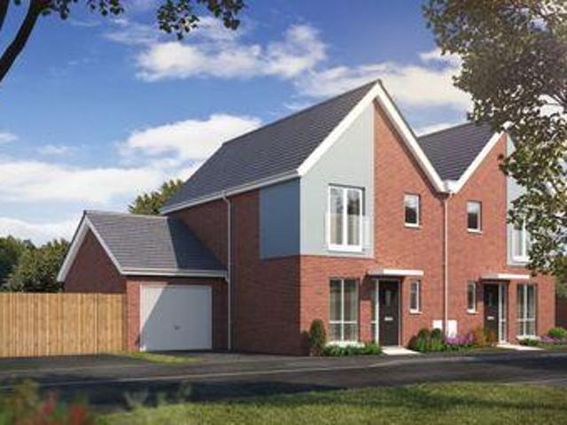 3 Bedrooms Semi detached house for sale in Sunflower Lane, Polegate BN26