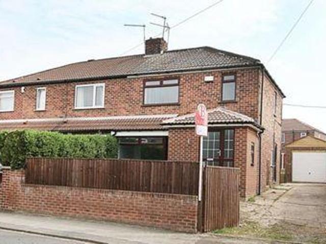 3 Bedrooms Semi detached house for sale in Sycamore Avenue, Wickersley, Rotherham, South Yorkshire S66