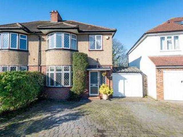 3 Bedrooms Semi detached house for sale in Sydney Road, Sidcup DA14