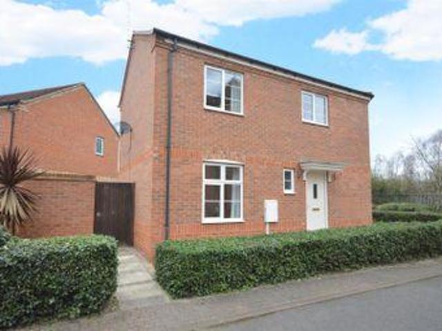 3 Bedrooms Semi detached house for sale in Potters Hollow, Bulwell, Nottingham NG6