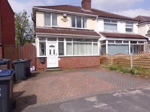 3 Bedrooms Semi detached house for sale in Powick Road, Erdington, Birmingham, West Midlands B23