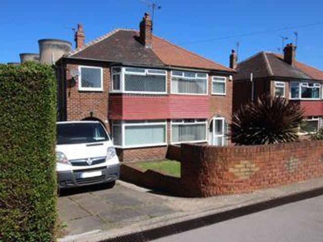 3 Bedrooms Semi detached house for sale in Pontefract Road, Ferrybridge, Knottingley WF11