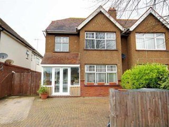 3 Bedrooms Semi detached house for sale in Pavillion Road, Worthing BN14