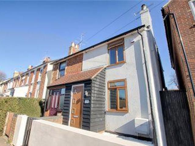 3 Bedrooms Semi detached house for sale in Paddock Road, Buntingford, Hertfordshire SG9