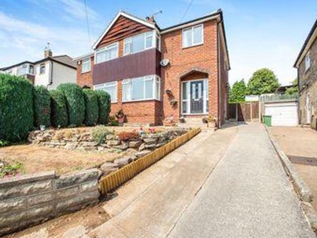 3 Bedrooms Semi detached house for sale in Park View, Townville, Castleford WF10