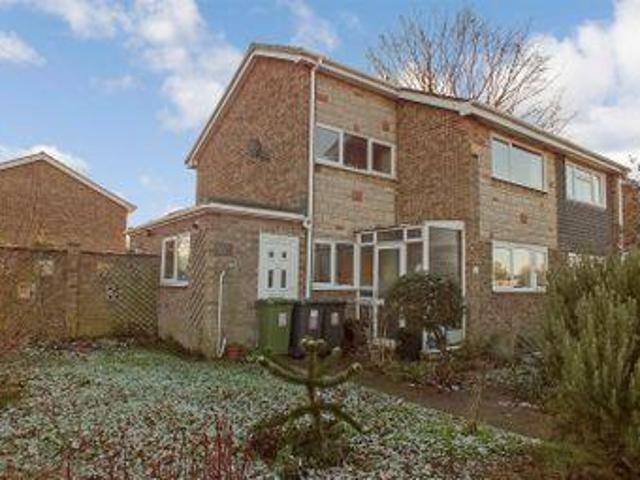 3 Bedrooms Semi detached house for sale in Park Avenue, Little Paxton, St. Neots PE19