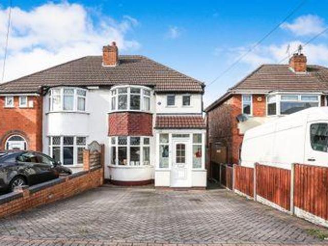 3 Bedrooms Semi detached house for sale in Parkdale Road, Sheldon, Birmingham B26