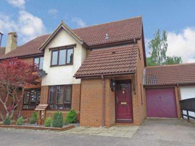 3 Bedrooms Semi detached house for sale in Partridge Piece, Sandy SG19