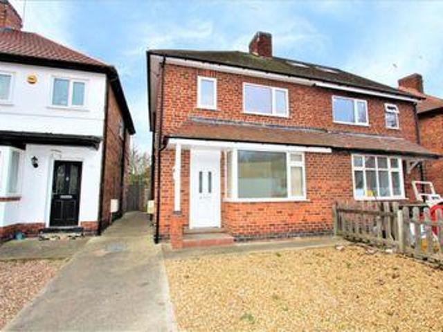 3 Bedrooms Semi detached house for sale in Peveril Road, Beeston, Nottingham NG9