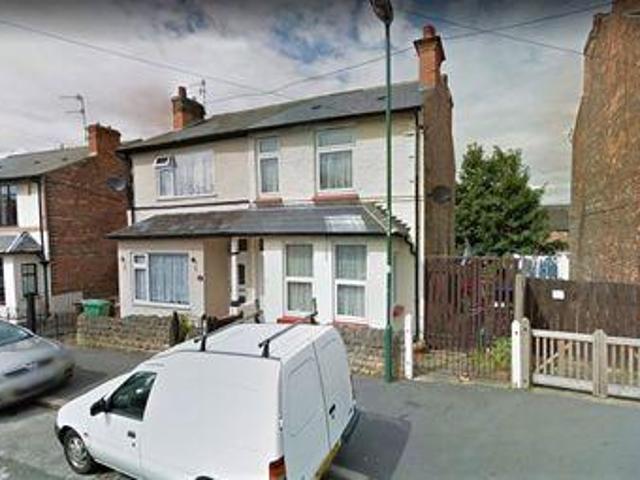 3 Bedrooms Semi detached house for sale in Percival Road, Nottingham, Nottinghamshire NG5