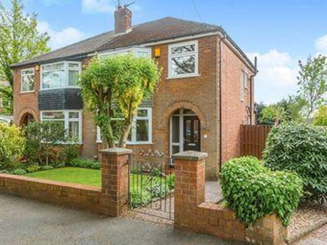 3 Bedrooms Semi detached house for sale in Pinfold Road, Worsley, Manchester M28