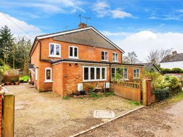 3 Bedrooms Semi detached house for sale in Pirbright, Woking, Surrey GU24