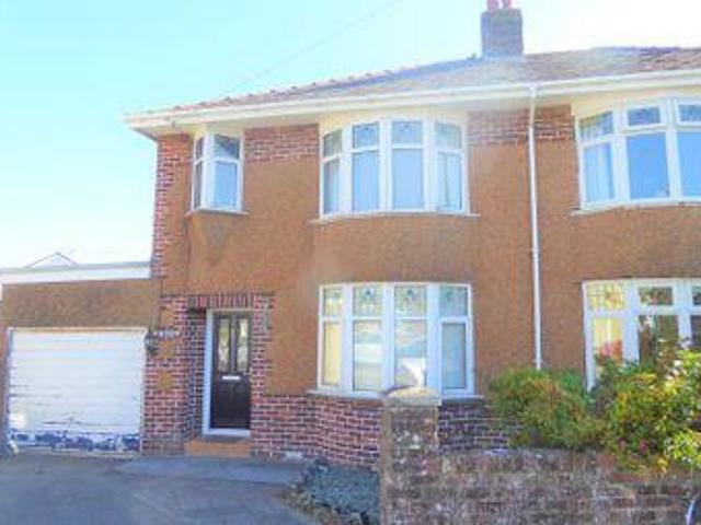3 Bedrooms Semi detached house for sale in Priory Close, Bridgend CF31