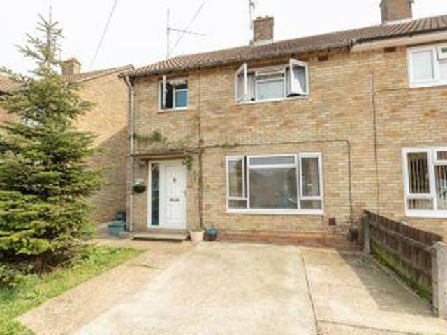 3 Bedrooms Semi detached house for sale in Prince Charles Road, Colchester CO2