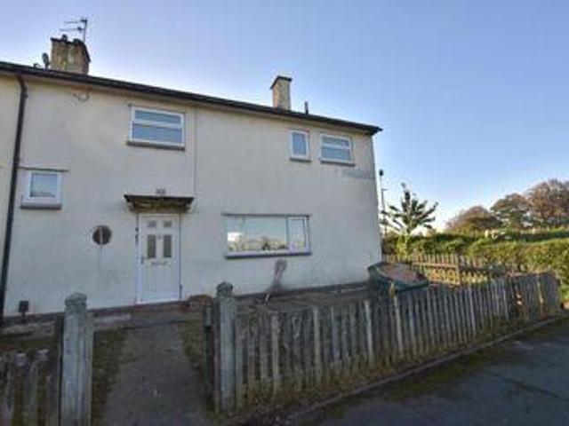 3 Bedrooms Semi detached house for sale in Princess Gardens, Feniscowles, Blackburn, Lancashire BB2