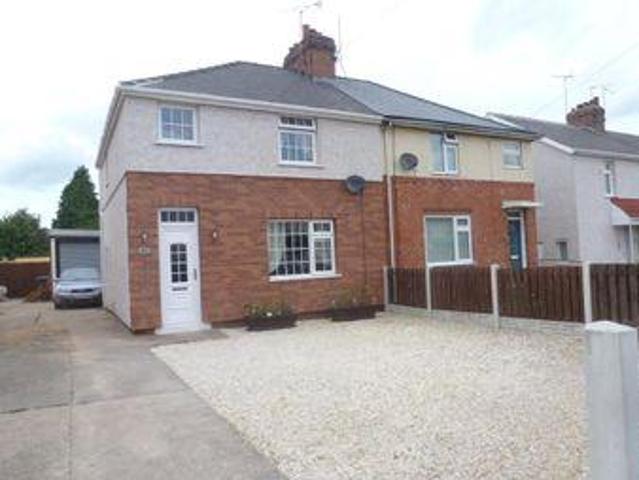 3 Bedrooms Semi detached house for sale in Princess Street, Woodlands, Doncaster DN6