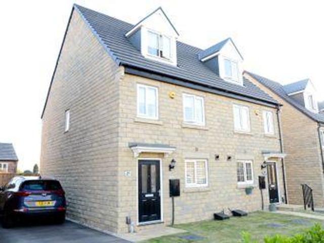 3 Bedrooms Semi detached house for sale in Principal Avenue, Barnsley S70