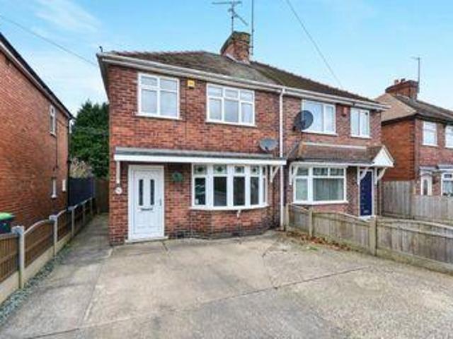 3 Bedrooms Semi detached house for sale in Quarrydale Road, Sutton In Ashfield, Nottinghamshire, Notts NG17