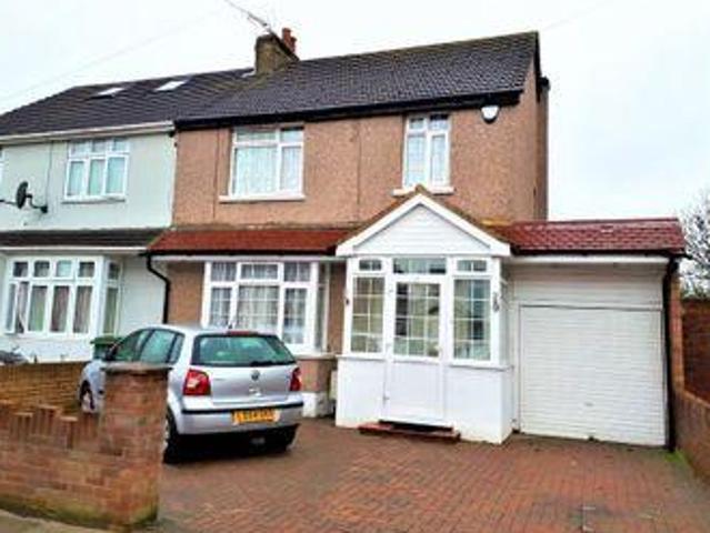 3 Bedrooms Semi detached house for sale in Queens Road, Hayes UB3