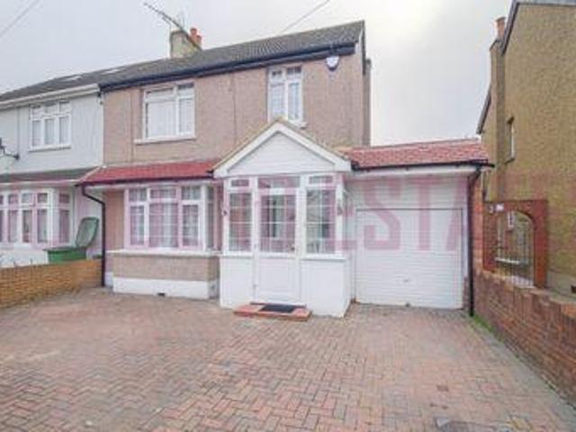 3 Bedrooms Semi detached house for sale in Queens Road, Hayes UB3