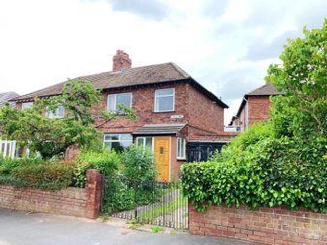 3 Bedrooms Semi detached house for sale in Queensway, Frodsham WA6