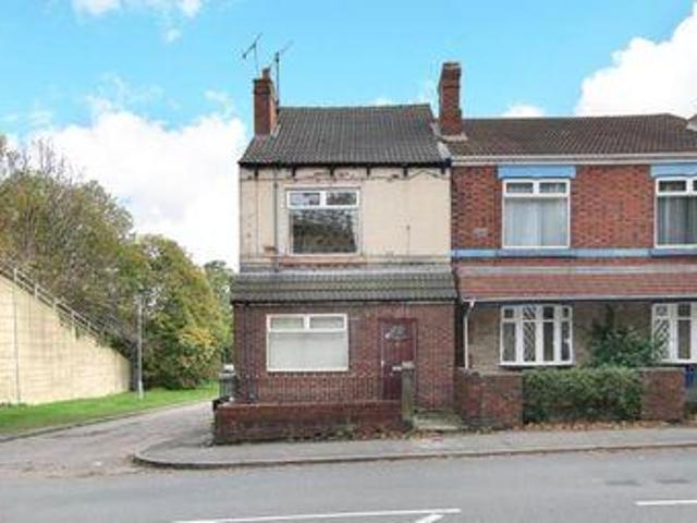 3 Bedrooms Semi detached house for sale in Rotherham Road, Catcliffe, Rotherham, South Yorkshire S60
