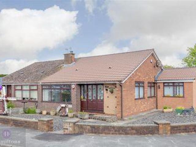 3 Bedrooms Semi detached house for sale in Rowan Avenue, Lowton, Warrington WA3
