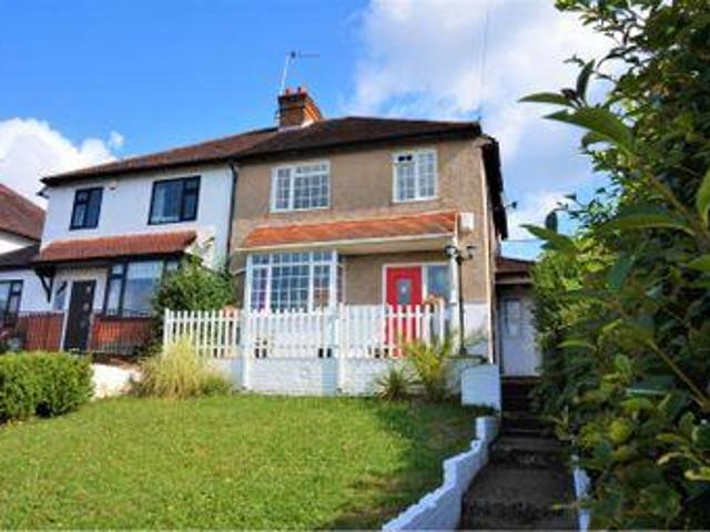 3 Bedrooms Semi detached house for sale in Robinson Road, High Wycombe HP13