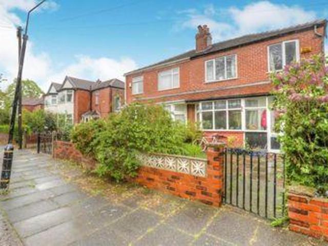 3 Bedrooms Semi detached house for sale in Rokeby Ave, Stretford, Manchester, Greater Manchester M32