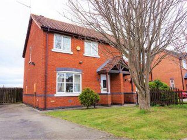 3 Bedrooms Semi detached house for sale in Roseview Crescent, Rhyl LL18
