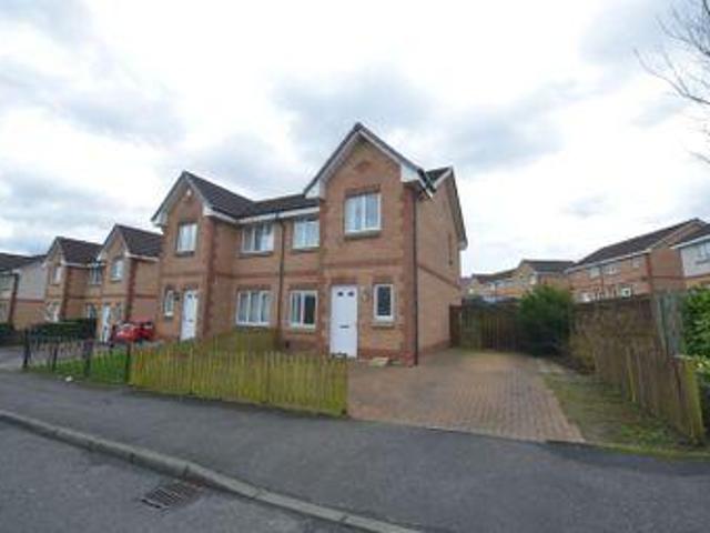 3 Bedrooms Semi detached house for sale in Ravenscraig Drive, Glasgow G53
