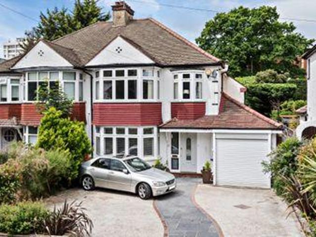 3 Bedrooms Semi detached house for sale in Rafford Way, Bromley BR1