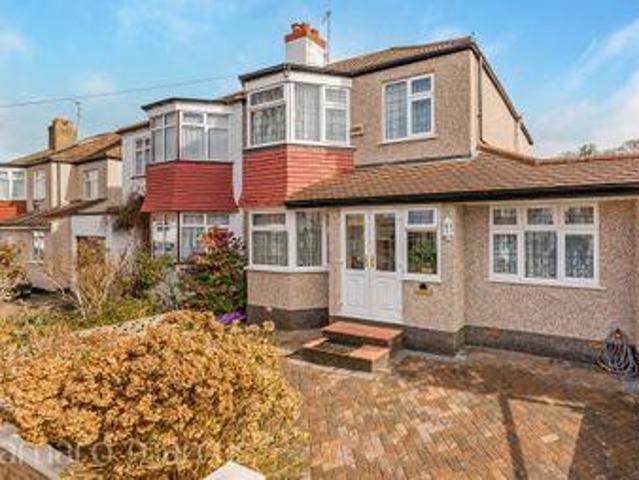 3 Bedrooms Semi detached house for sale in Raleigh Avenue, Wallington SM6