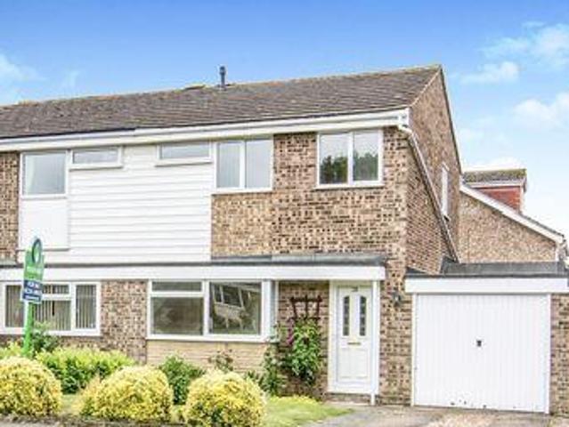 3 Bedrooms Semi detached house for sale in Reynes Drive, Oakley, Bedford MK43