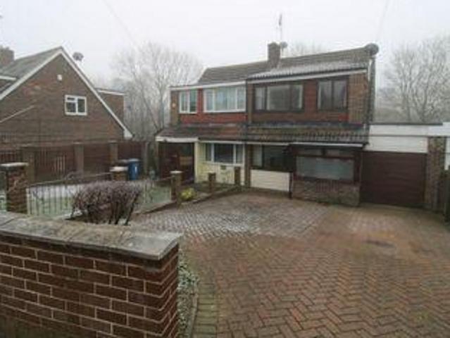 3 Bedrooms Semi detached house for sale in Reaper Crescent, High Green, Sheffield, South Yorkshire S35