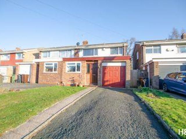 3 Bedrooms Semi detached house for sale in Redstone Farm Road, Birmingham B28