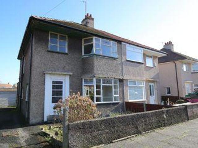 3 Bedrooms Semi detached house for sale in Regent Park Grove, Morecambe LA4