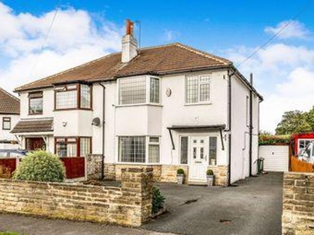 3 Bedrooms Semi detached house for sale in Ringwood Mount, Leeds LS14