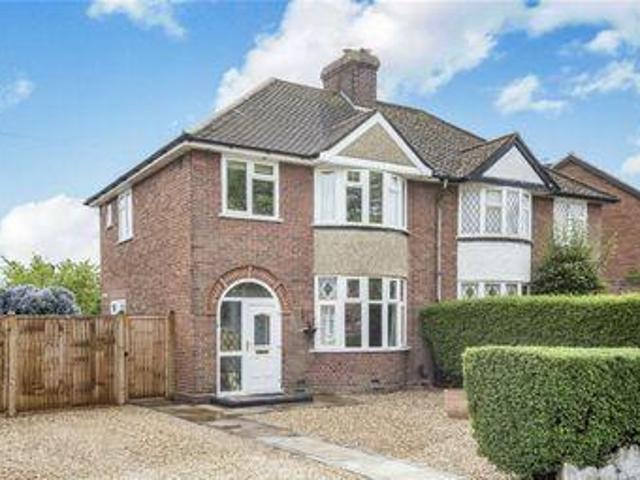 3 Bedrooms Semi detached house for sale in Risborough Road, Bedford MK41