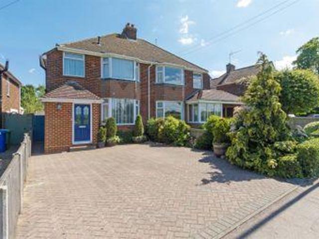 3 Bedrooms Semi detached house for sale in Ruins Barn Road, Tunstall, Sittingbourne ME10