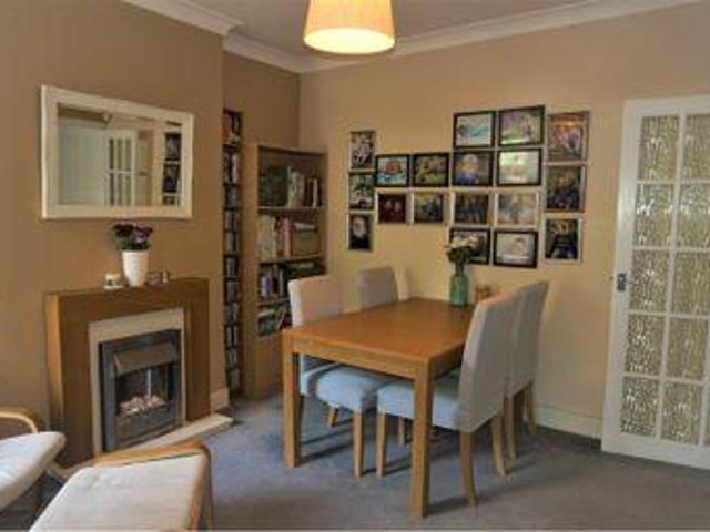 3 Bedrooms Semi detached house for sale in Rymer Road, Croydon CR0