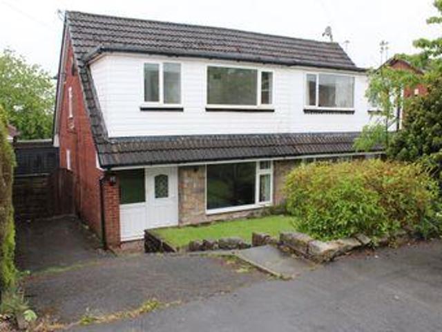 3 Bedrooms Semi detached house for sale in Woodbank Road, Smithybridge, Littleborough OL15