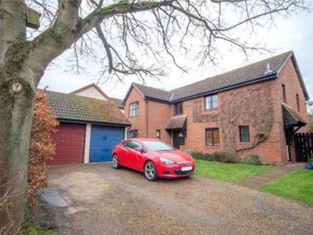 3 Bedrooms Semi detached house for sale in Woodhall Grove, Bishop´s Stortford, Hertfordshire CM23