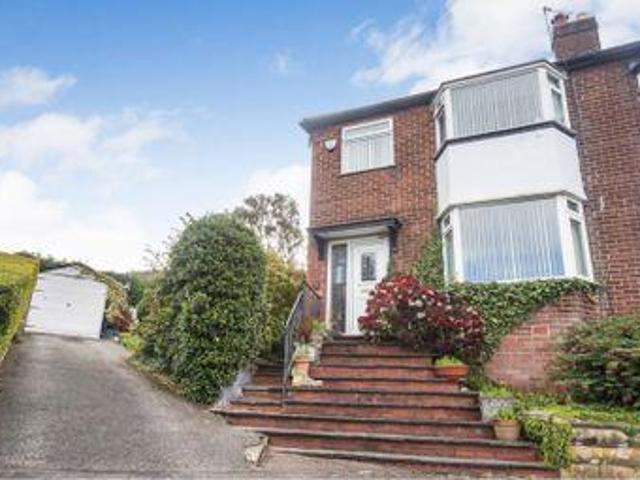 3 Bedrooms Semi detached house for sale in Woodhill Gardens, Leeds LS16