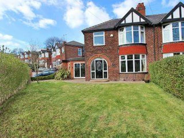 3 Bedrooms Semi detached house for sale in Woodhill Drive, Prestwich, Manchester M25
