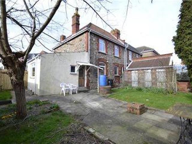 3 Bedrooms Semi detached house for sale in Woodwell Road, Bristol BS11