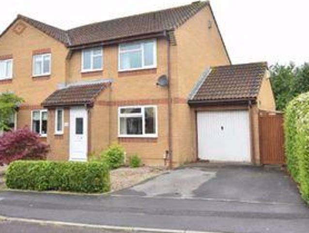3 Bedrooms Semi detached house for sale in Watch Elm Close, Bradley Stoke, Bristol BS32