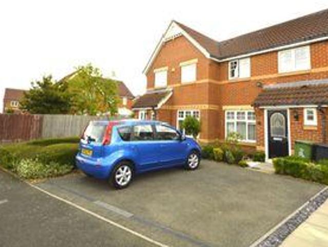 3 Bedrooms Semi detached house for sale in Watersmeet Close, Maidstone ME15